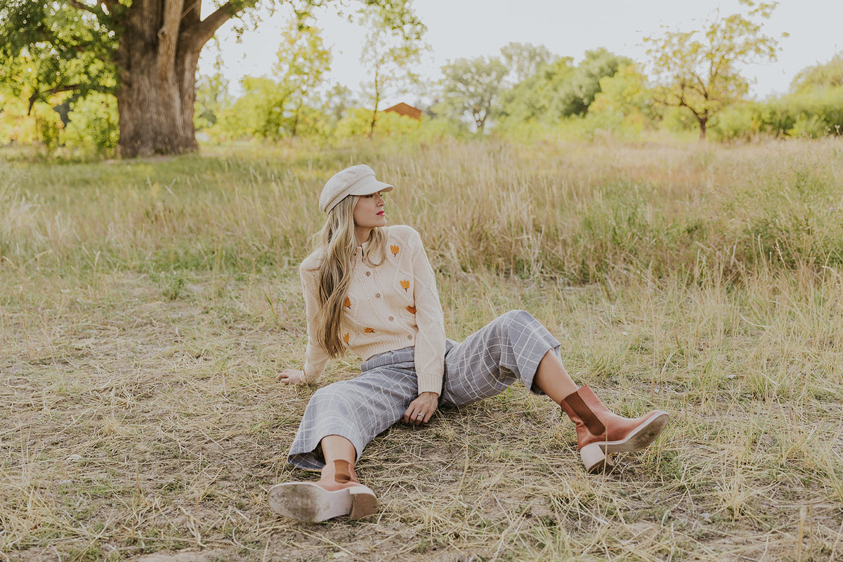 10 Must-Have Sweaters for the Season – ROOLEE