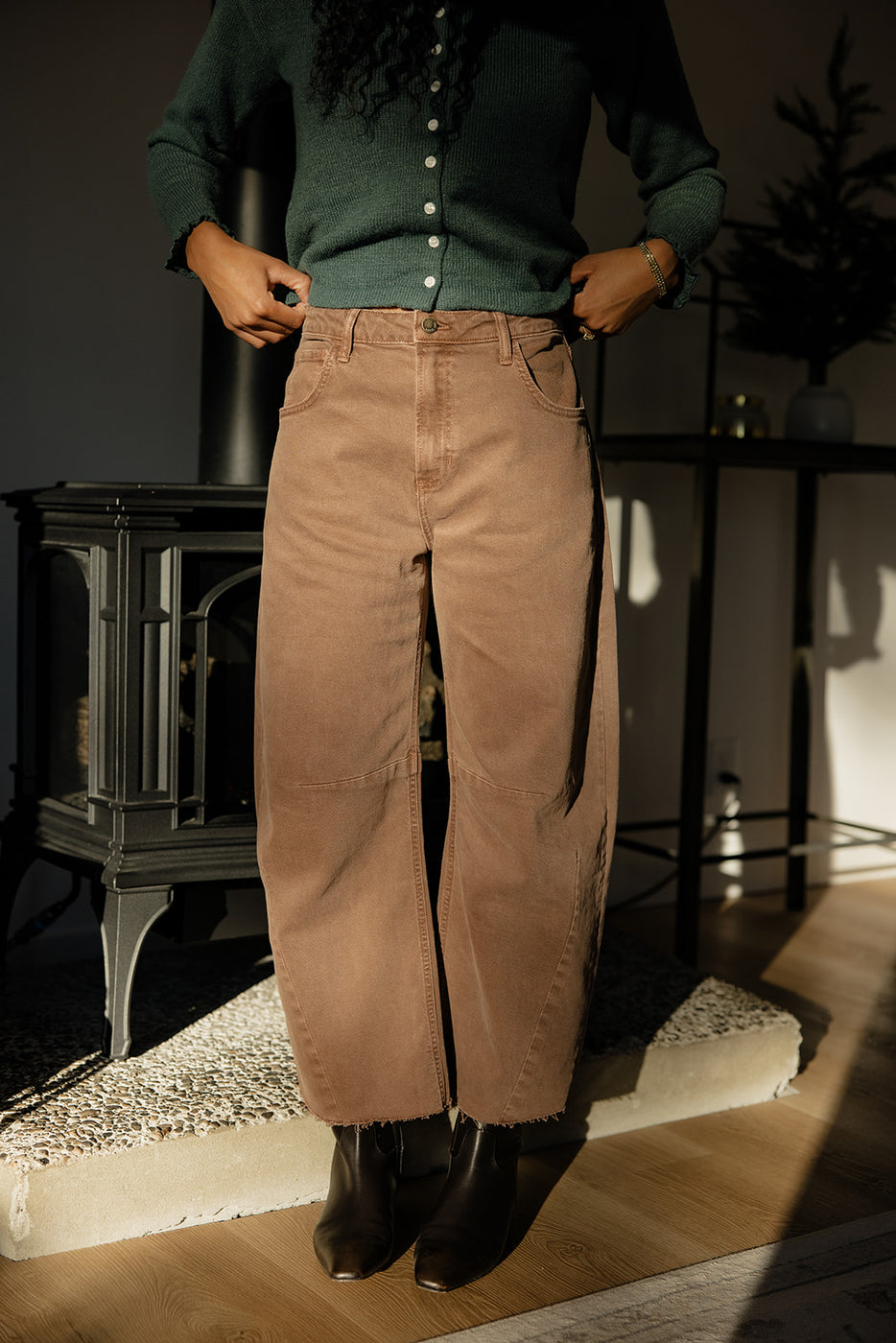 Rowan Barrel Jeans – ROOLEE