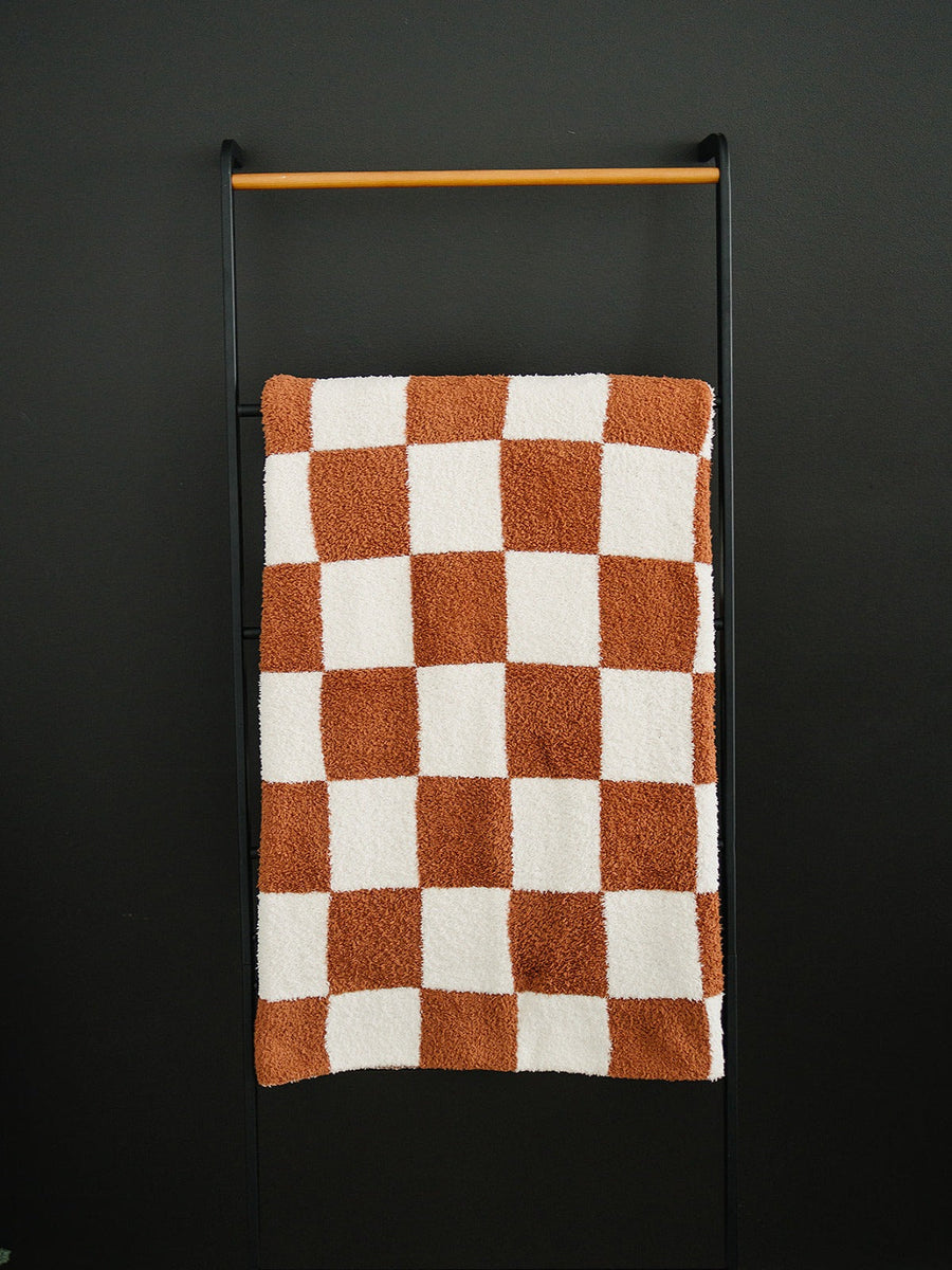 Rust Checkered Plush Blanket – ROOLEE