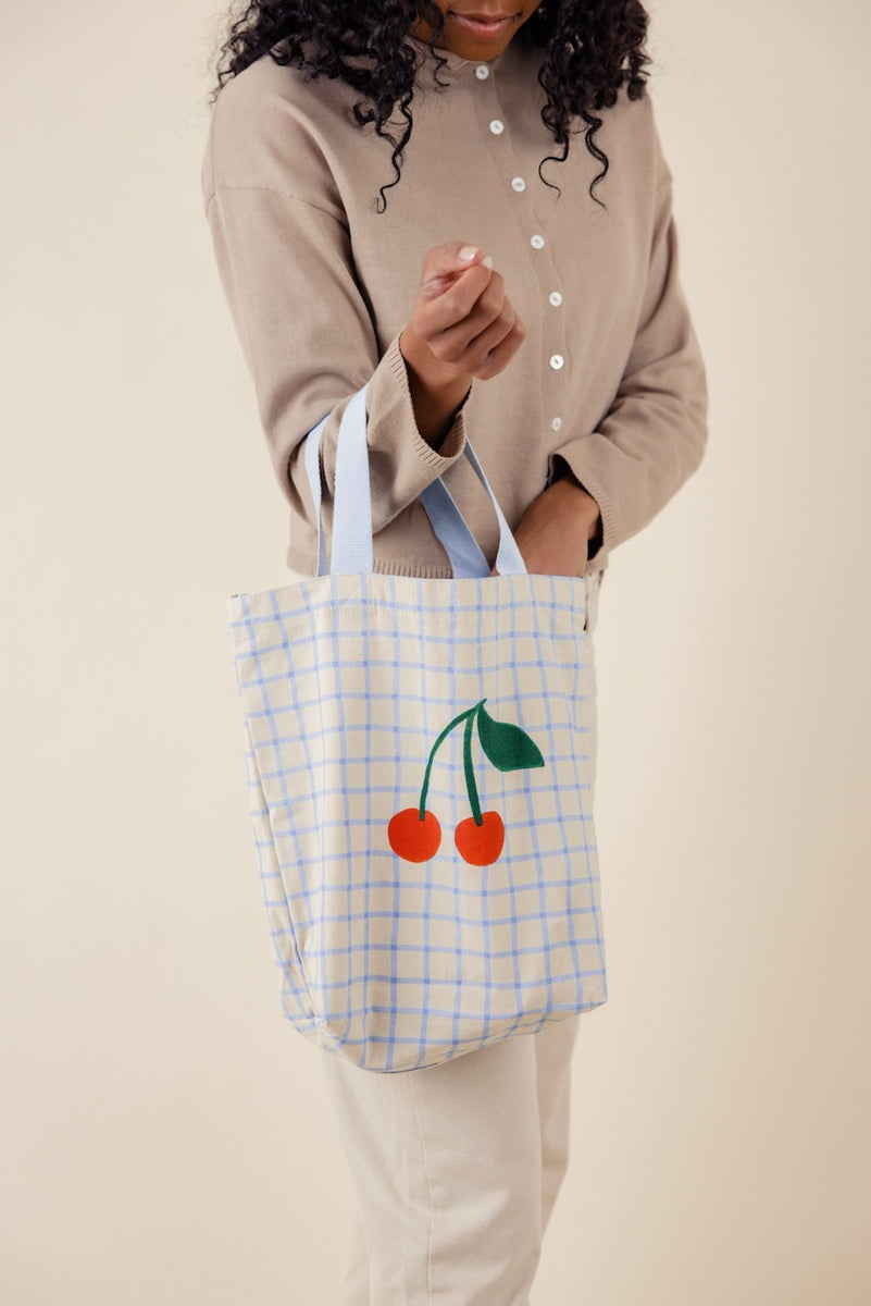 Very Cherry Pocket Tote – ROOLEE